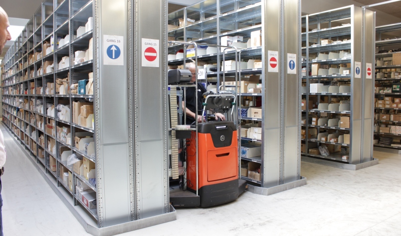 HI280 Narrow Aisle Shelving - Storage Systems - Warehouse Solutions